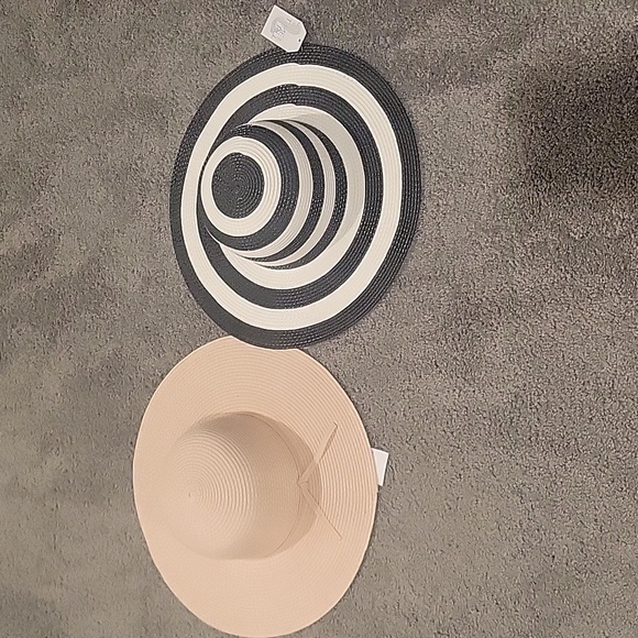 Time and Tru | Accessories | Time And True Set Of 2 Packable Woven ...